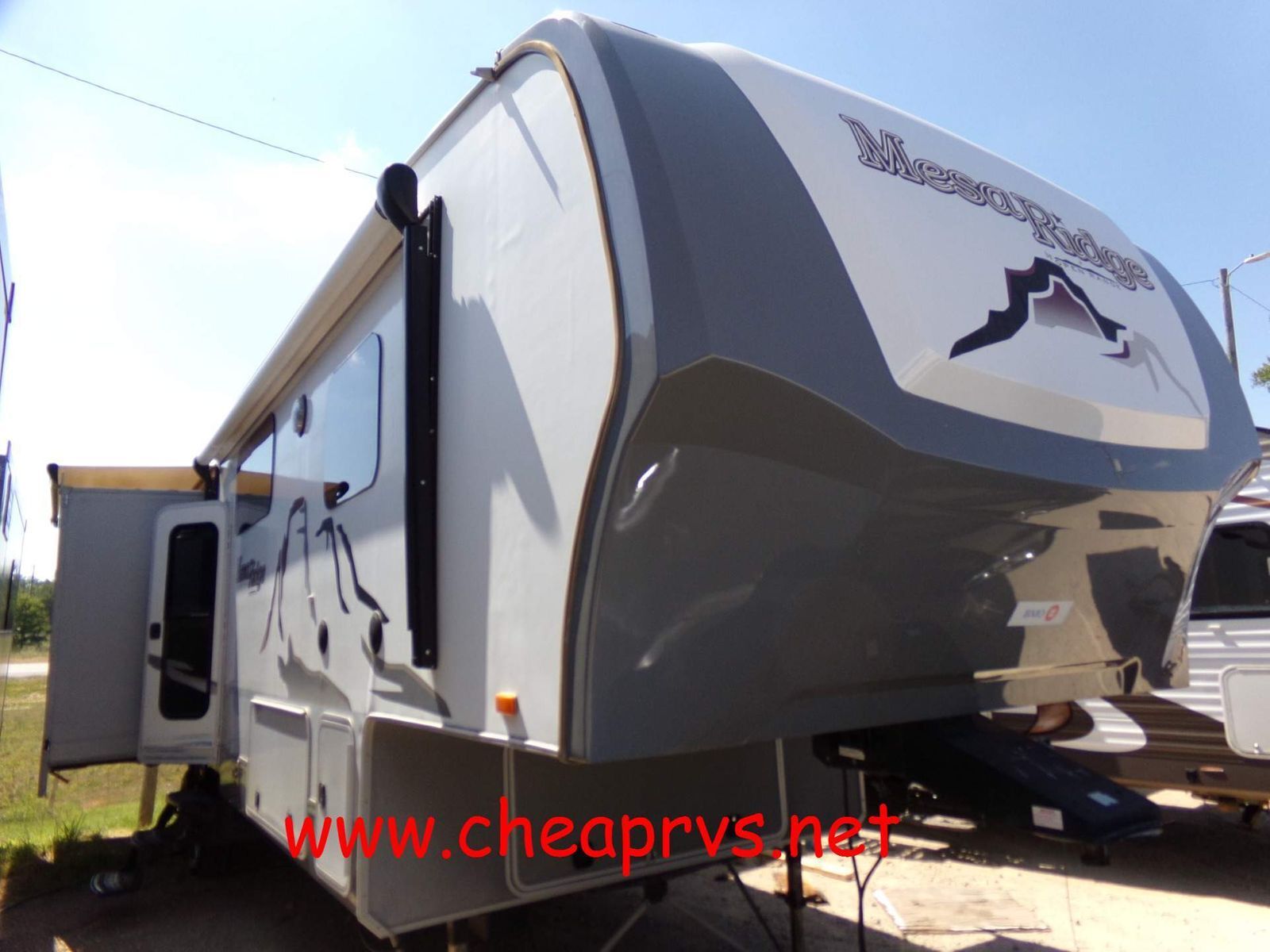 No Reserve Used 5th wheel camper trailer need work marlboro package 3 ...