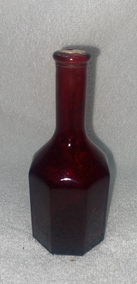 VINTAGE RUBY RED GLASS OCTAGON 8-Sided BOTTLE from WHEATON NJ | eBay
