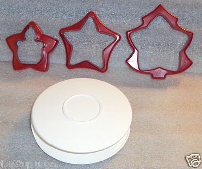 Tupperware Cookie Cutter Set Christmas Tree Snowman Star w/ Case ...
