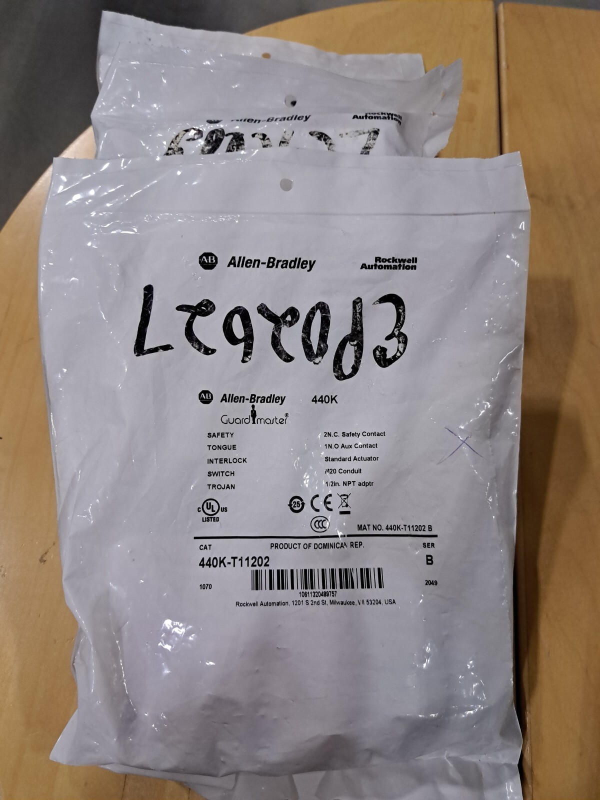 Allen Bradley 440K-T11202 Trojan 5 Tongue Interlock | eBay