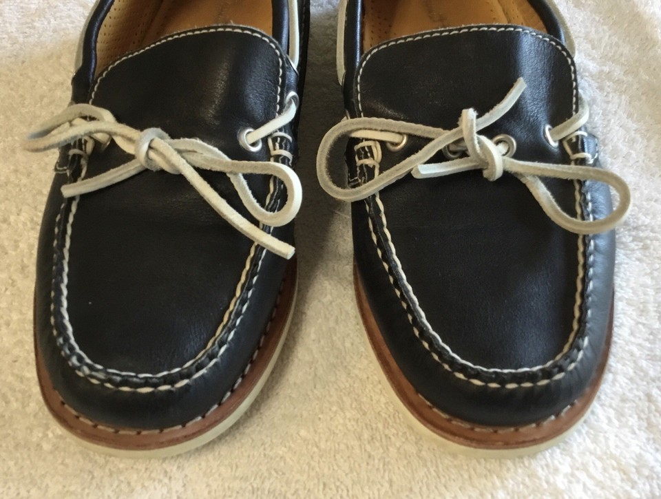 ERNEST HEMINGWAY Boat Shoes Blue leather with beige accents. Men's Size ...