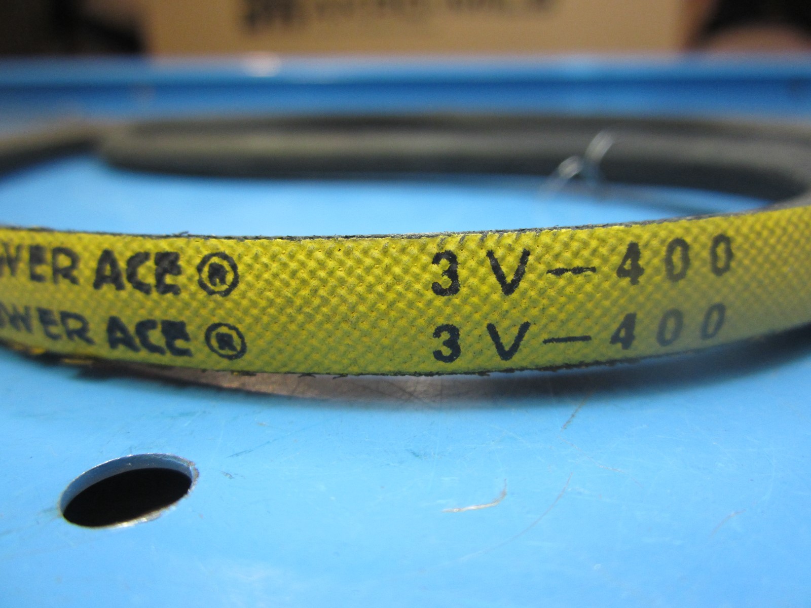 Free Ship, Bando 3V 400 V Belt, 40" Outside, 3/8" Width, 21/64" Thick ...