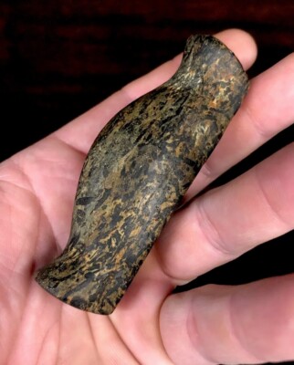 MLC s3993 Museum quality green straw granite Stone Bar Amulet Ohio ...