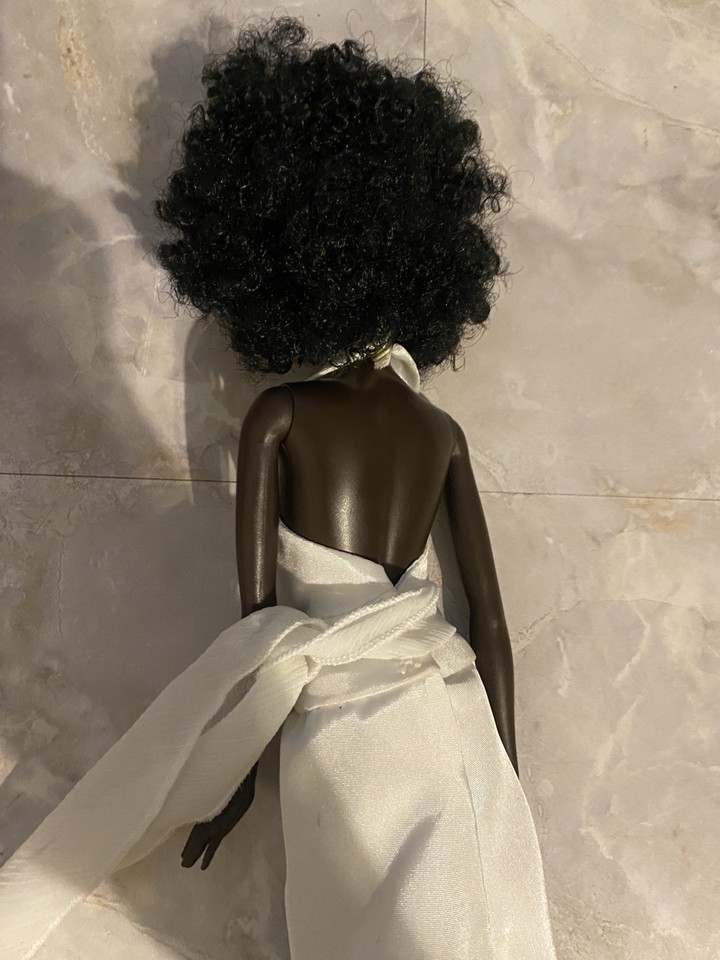 Model of The Moment Nichelle Urban Hipster Doll Gold Label #C3822 2004 ...