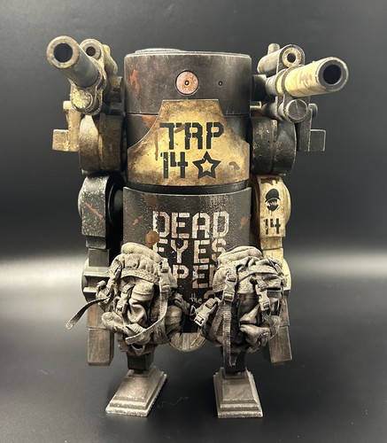 World of War Robot WWR Ashley Wood Large Martin IRON PANDA 1/12 Figure ...