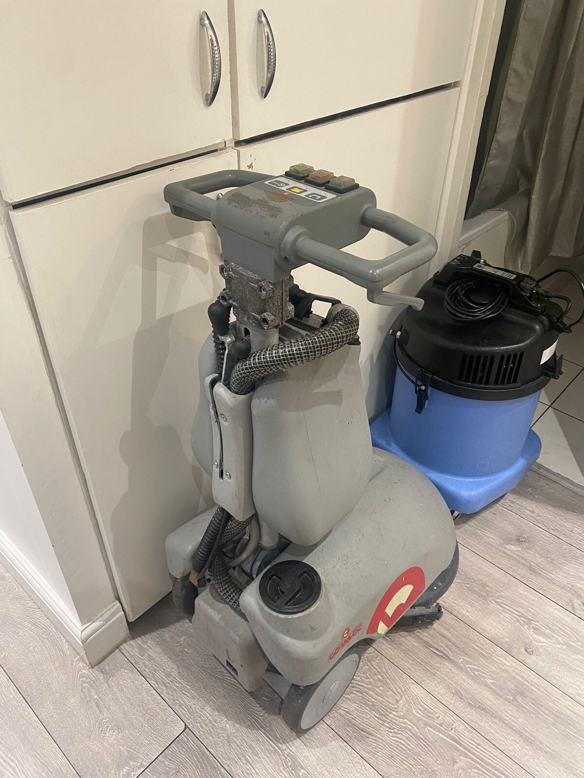 Refurbished Comac Vispa 35B Scrubber Dryer - Excellent Condition | eBay UK