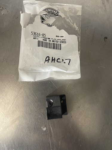 Harley Davidson top box catch inner tourpak tour pak 53616-85 FLTC NOS ...