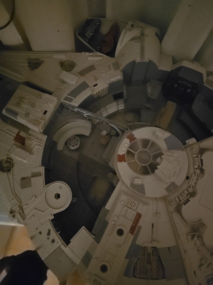 Star Wars Legacy Millenium Falcon Shell Only Missing Parts | eBay