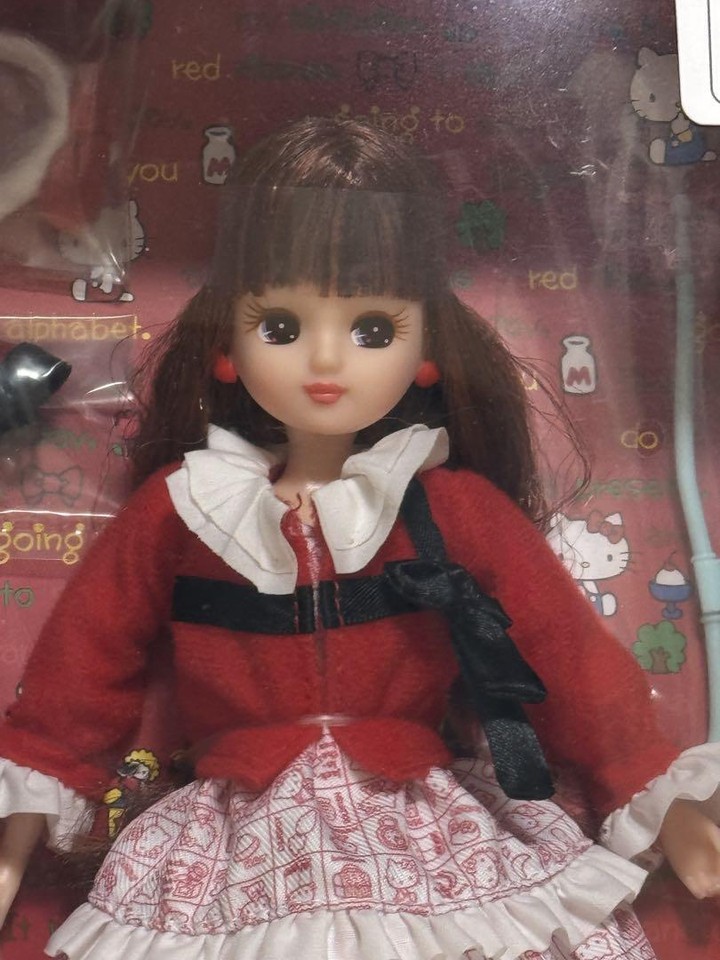 Takara Tomy Licca-chan Photogenic Licca Hello Kitty 50th Anniversary ...