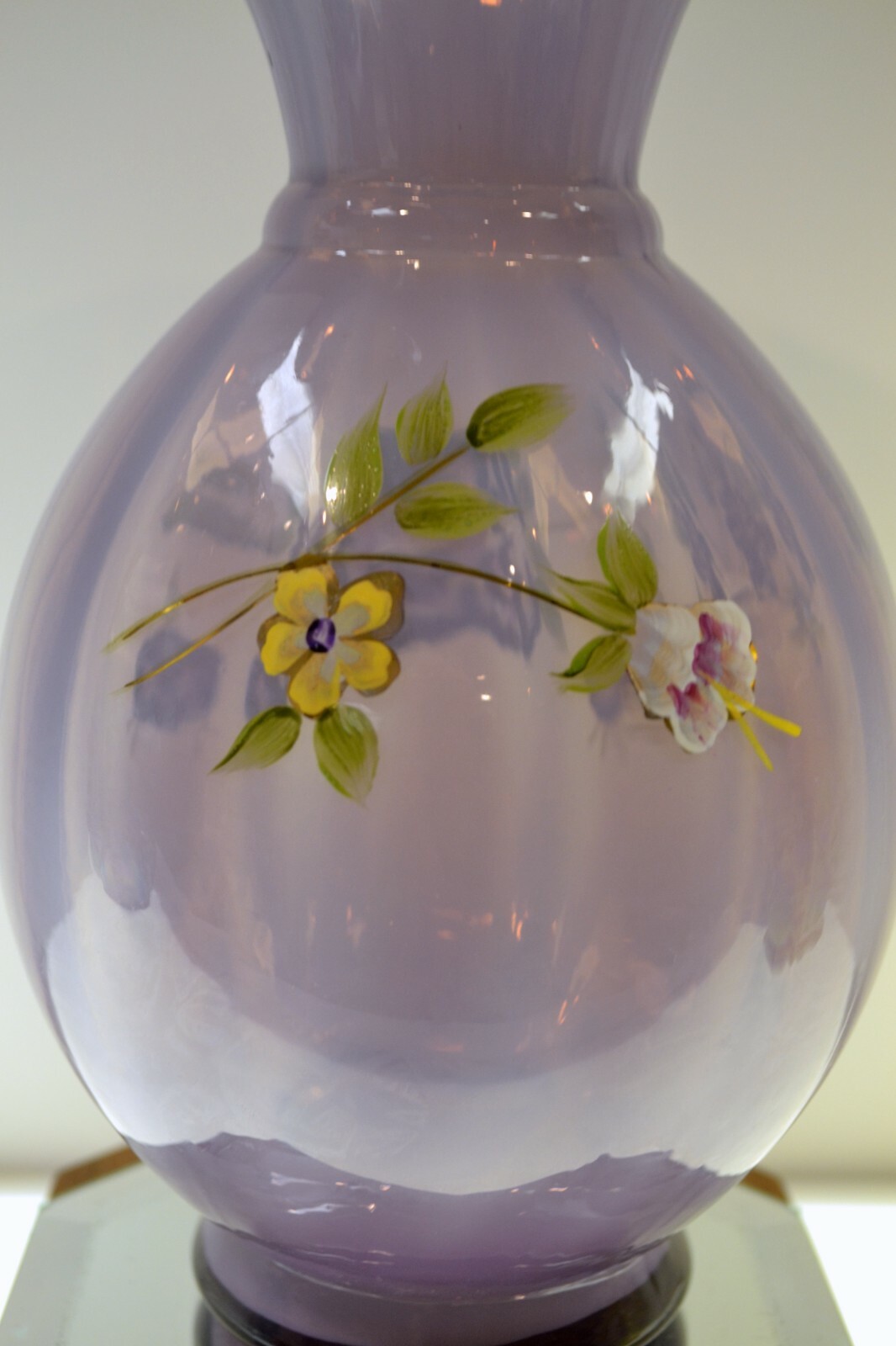 FENTON VASE Violet Opaline '06 Mom EX 3206QP #278/1500 * FREE USA ...