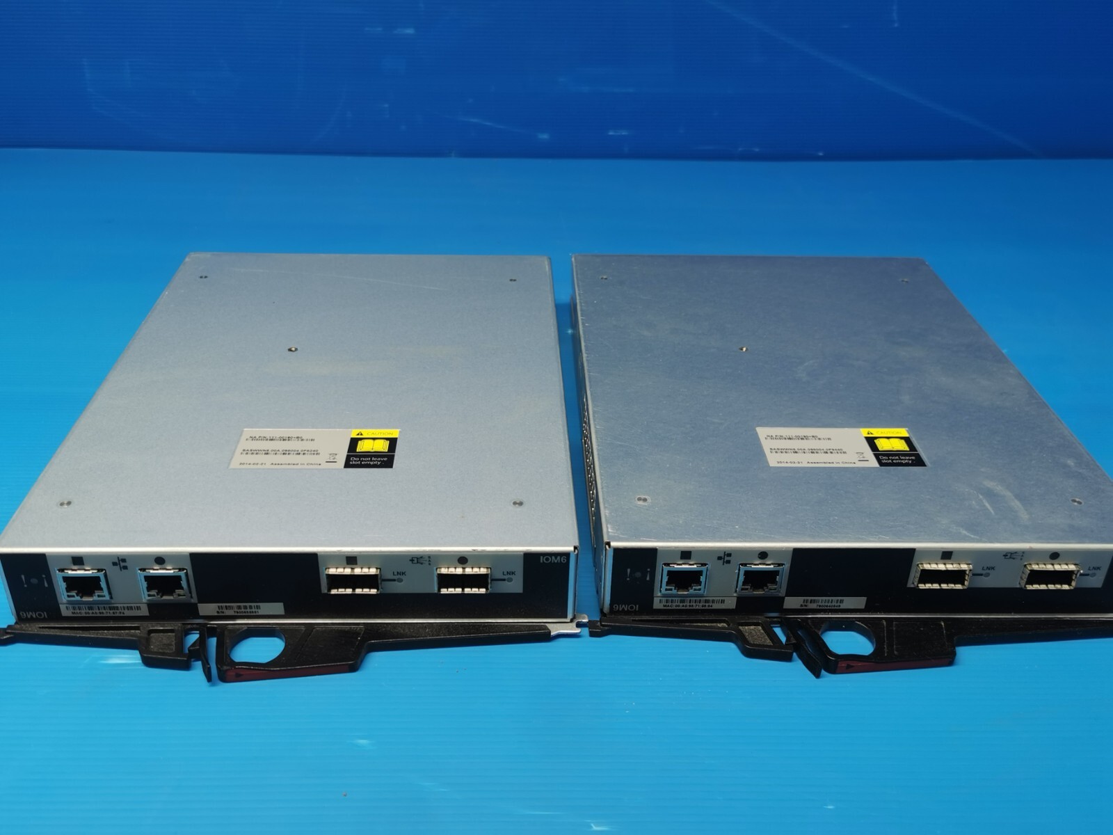 NetApp IOM6 6Gb/s SAS Plugin Ethernet Controller 111-00190+B0 Lot of 2 ...