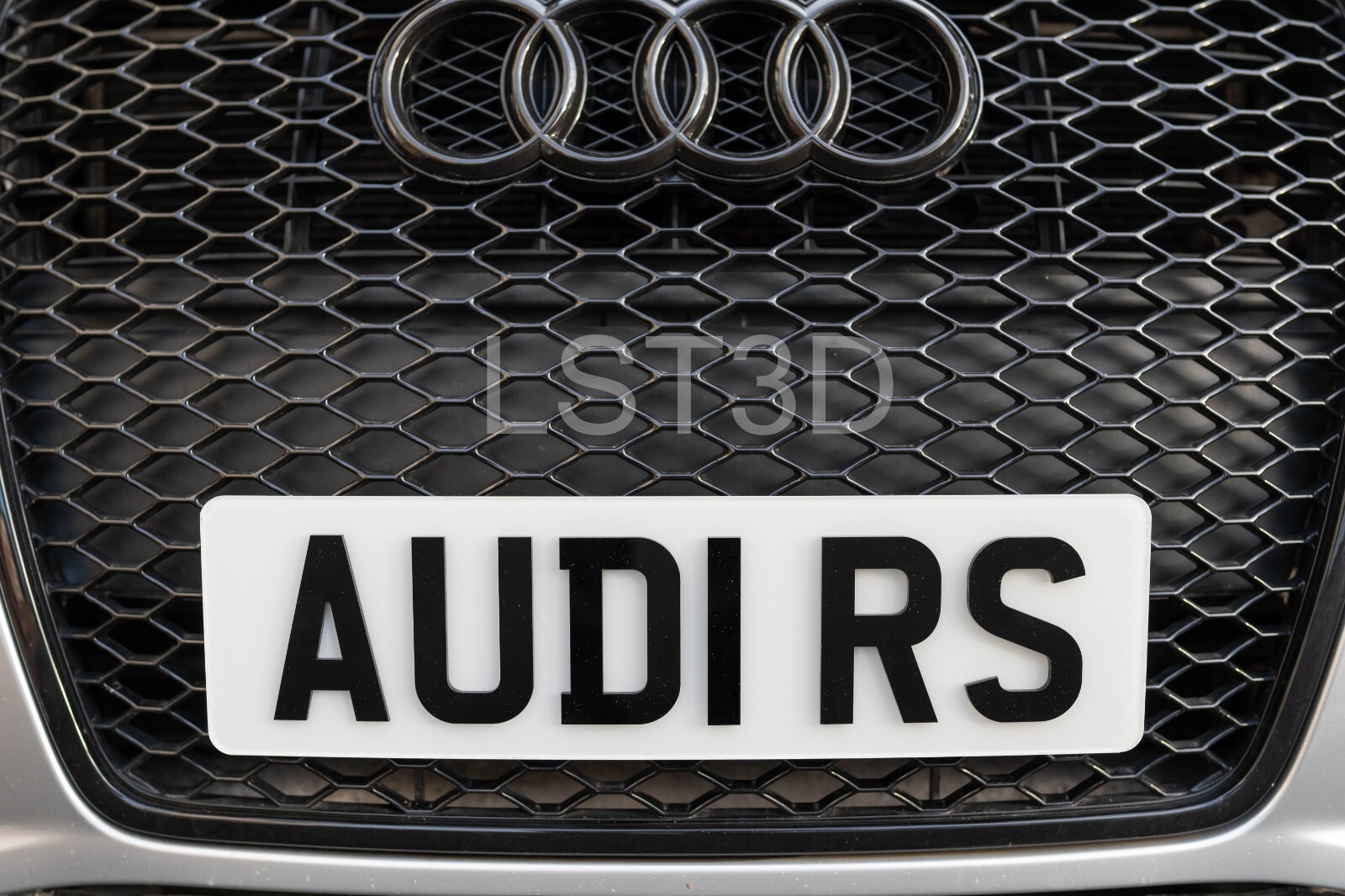 Audi RS Grille Number Plate Holder - PushLock Bracket - RS RS3 RS4 RS5 ...