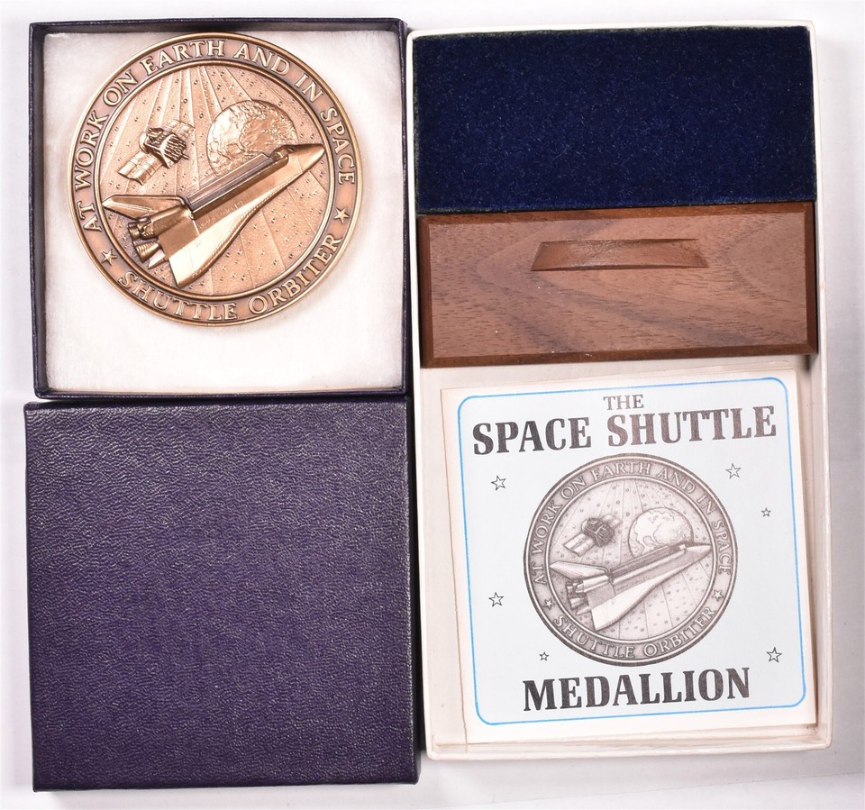 1981 The Space Shuttle 2 1/2" Bronze Medal - Rockwell International Co ...