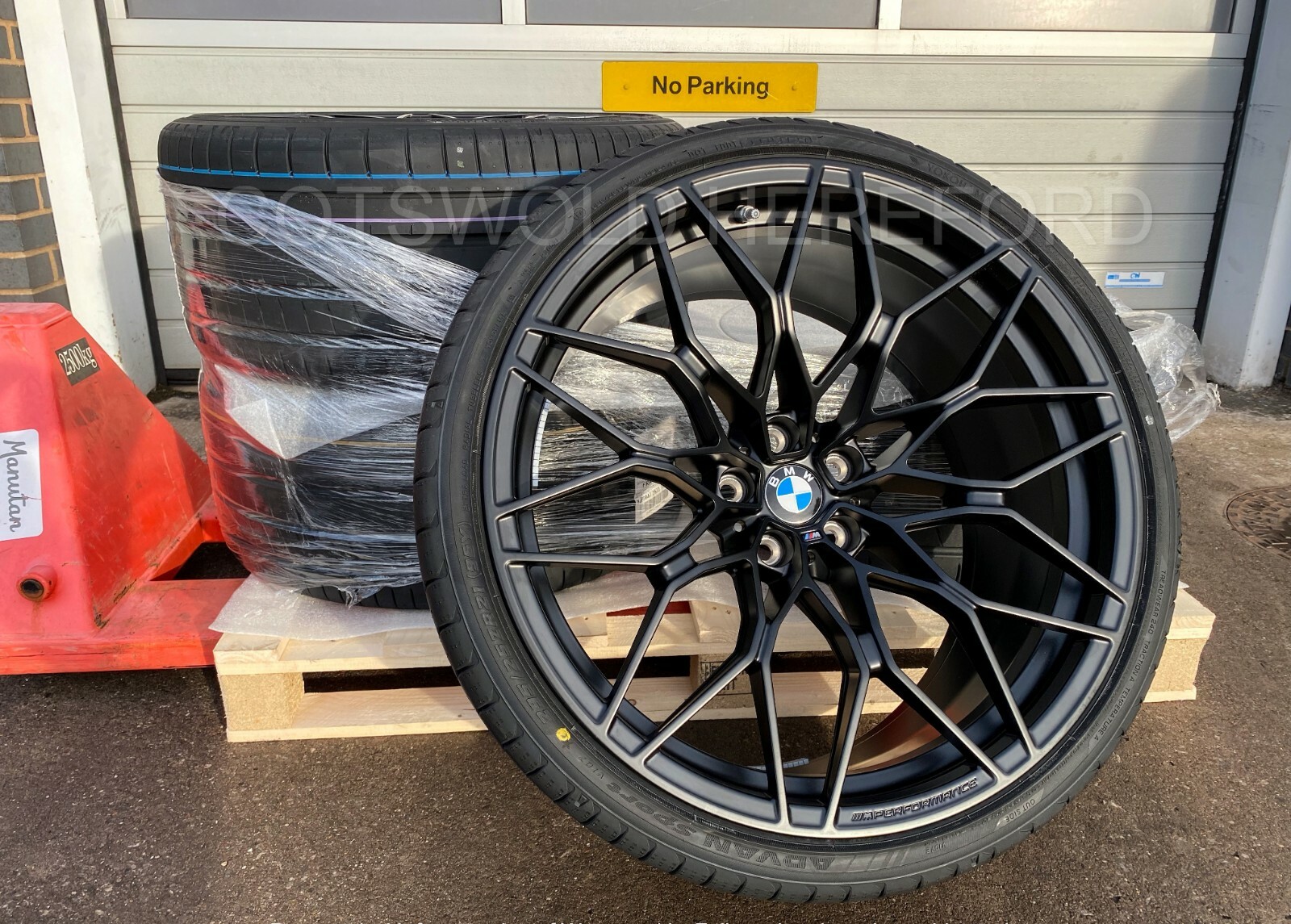 BMW Genuine G80 G82 M3 M4 Wheel & Tyre Set 1000M Black M Performance ...