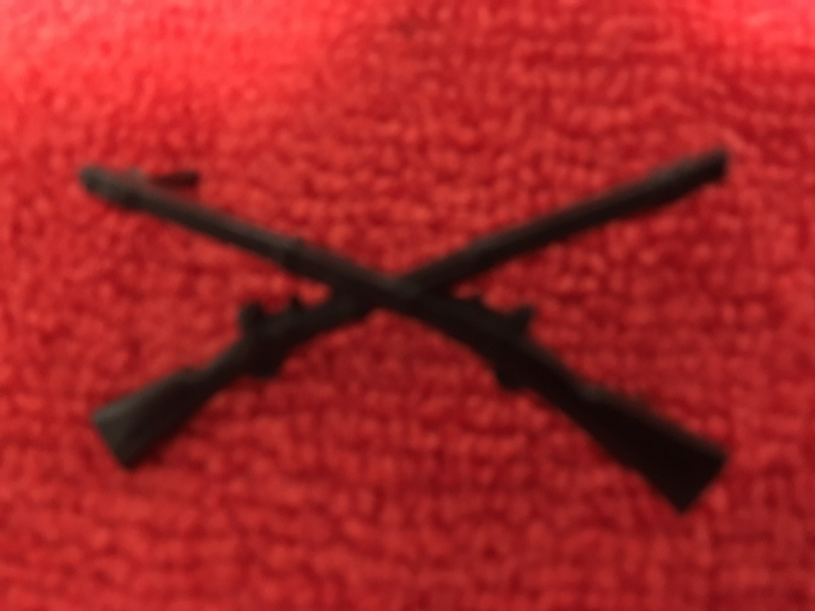 US ARMY INFANTRY CROSSED RIFLES BLACK SUBDUED HAT PIN MEASURES 1 1/2 ...