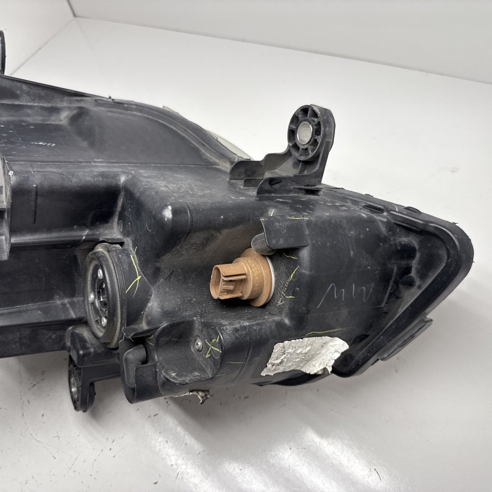 2011-2020 Dodge Caravan OEM Halogen Chrome Right Passenger Headlight ...