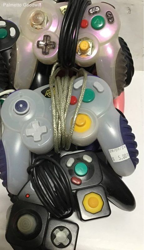 Lot of 12 Nintendo GameCube Controllers PARTS ONLY | eBay