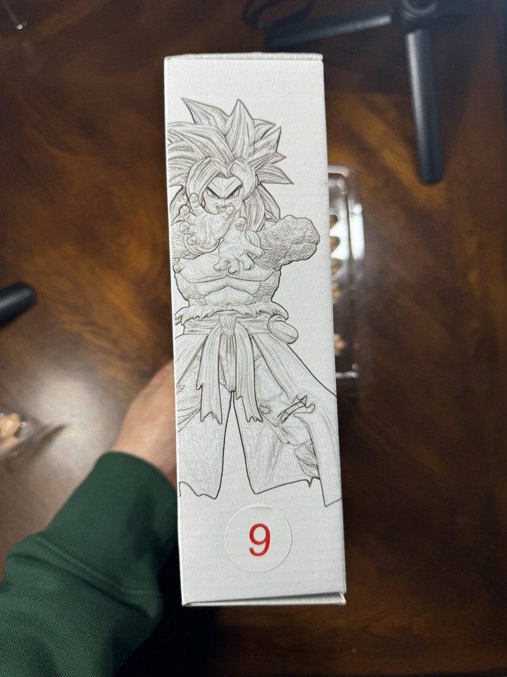 SH Figuarts Kong Studios Dragon Ball Z Xeno Goku SSJ4 K09 Red Fur *RARE ...