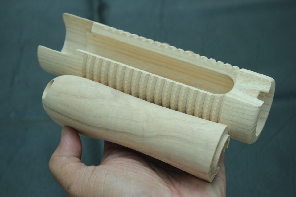 MOSSBERG 590 SHOCKWAVE 12 GA WOOD STOCK & FOREND BIRDSHEAD UNSTAINED ...