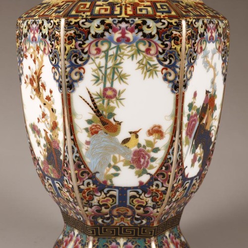 9.6" Chinese Qing Porcelain Colour Enamels Bird Tree Peony Flower Six ...