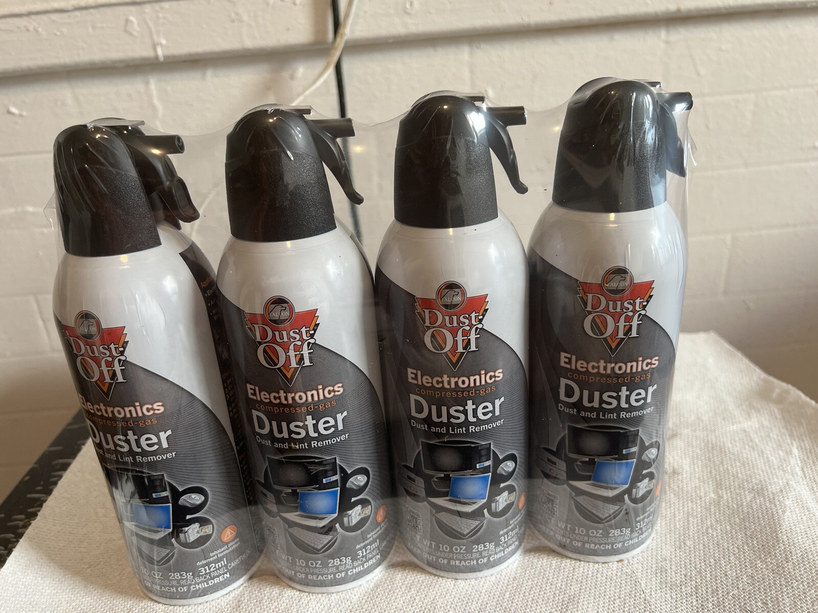 Falcon Dust-Off Electronics Compressed Gas Duster, 10oz - 4 Pack ...