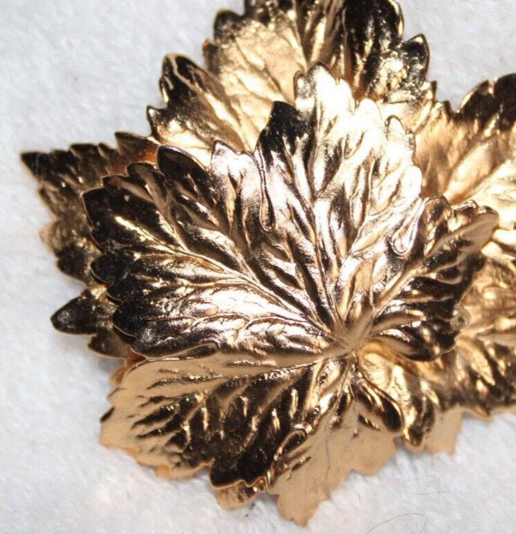 Napier SIGNED Gold tone Double Maple Leaves Brooch Vi… - Gem