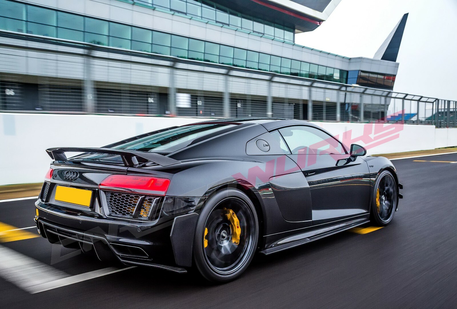 Audi R8 Gen 2 Carbon Fibre Side Skirts - Audi Sport Performance R8 4S ...