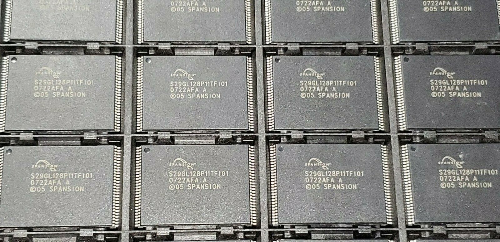 S29GL128P11TFI010 Spansion 128Mb Flash NOR Memory 16M 3V 110ns 56 Pin ...