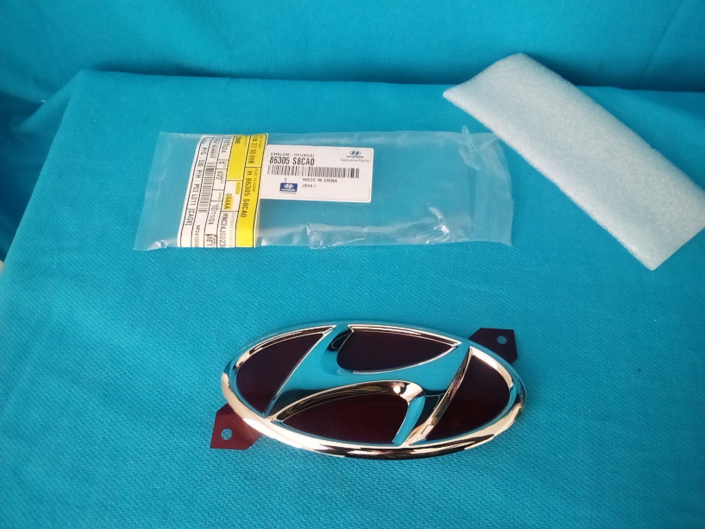 OEM 86305-S8CA0 Rear Silver High Grossy Emblem Hyundai Palisade 22 ...