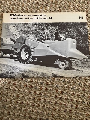 International Harvester 234 Mounted Corn Picker For 1971 Brochure ...