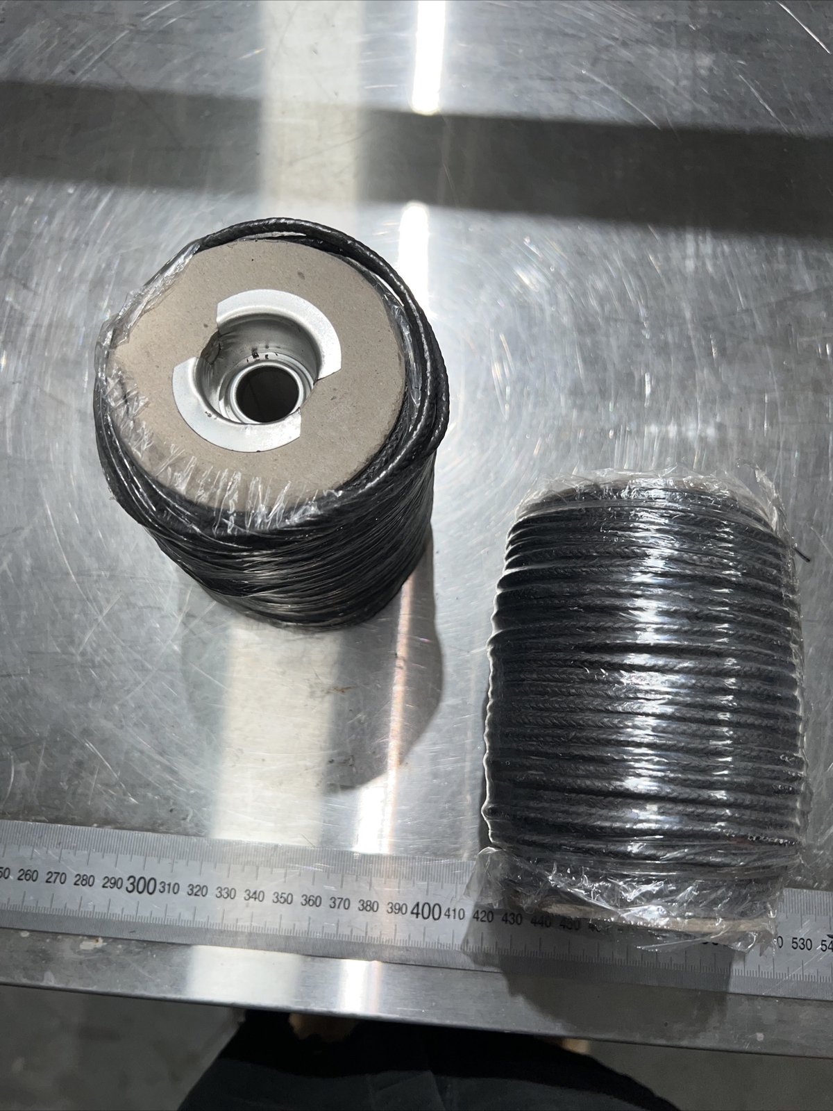 Military Gland Packing Graphite Garlock 4 Mm 20 Meter Roll Nsn 5330-01 ...