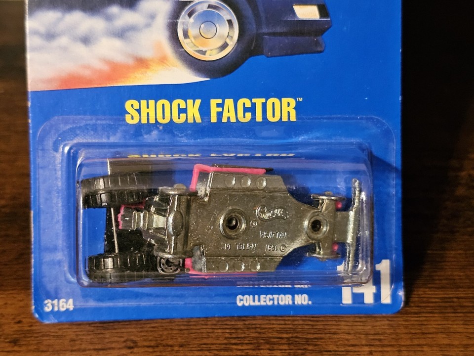 Hot Wheels Blue Card #141 Shock Factor ERROR UNSPUN RIVETS | eBay