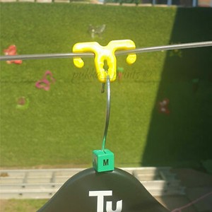 Washing line clothes coat hanger hooks pegs laundry hanging pegs set of ...