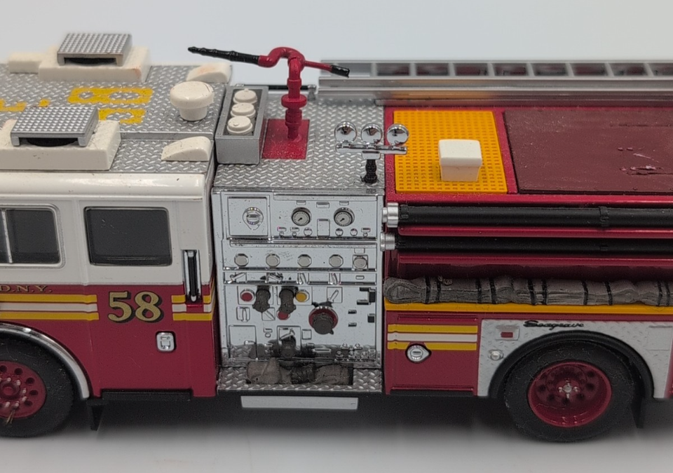 Code 3 Collectibles FDNY New York Fire Dept Seagrave Pumper Engine 58 ...