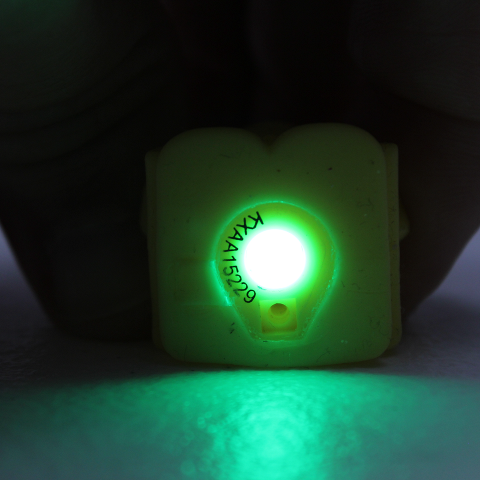 Shopkins Micro Lite Series 1 LED Light Up Toy Chee Zee Squishy ...