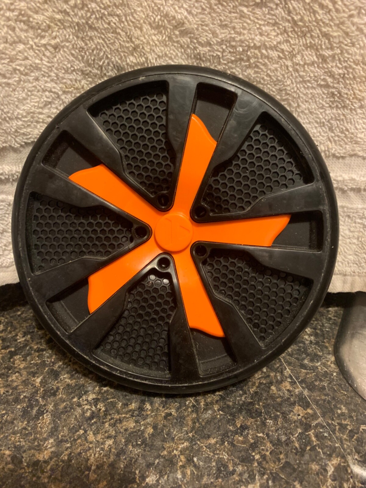 Bissell ProHeat 2X Model 1548 wheels and axle pins | eBay