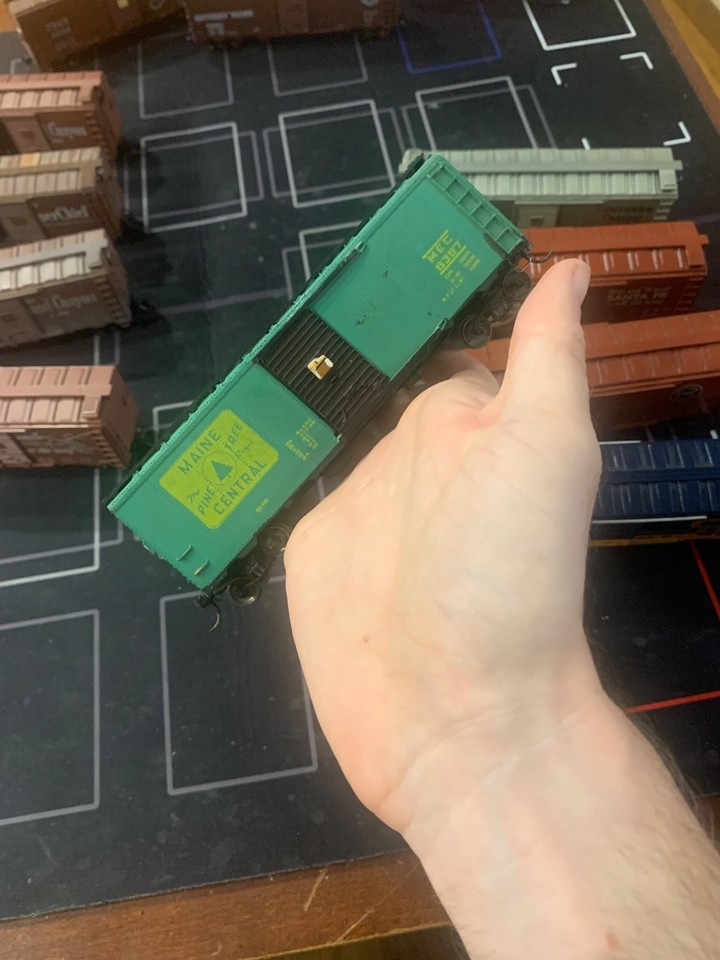HO scale 40ft Box Cars of Various Manufacturers Variety Pack | eBay