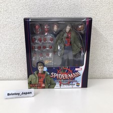 Medicom Toy Mafex No.109 Spider-Man Peter B. Parker Action Figure for ...