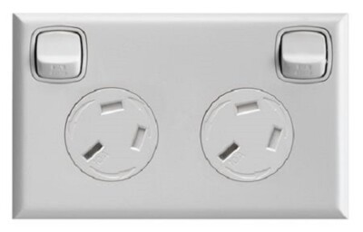 HPM XL-SERIES DOUBLE POWERPOINT 10A 3-Pin Standard, Additional Safety ...