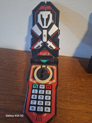 Power Rangers Super Megaforce Deluxe Legendary Morpher 2 Phones Bandai ...