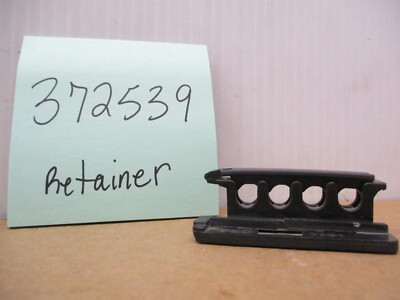 NEW GENUINE GM GENERAL MOTORS OEM RETAINER PART NO. 372539 SOLD ...