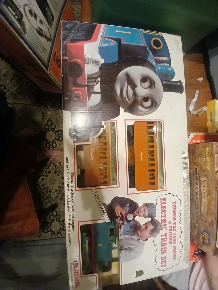 Vintage Lionel Thomas The Tank Engine And Friends Train Electric Set 90 ...
