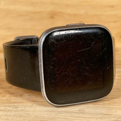 Fitbit Versa 2 FB507 Black Alexa Enabled Touchscreen Health & Fitness ...