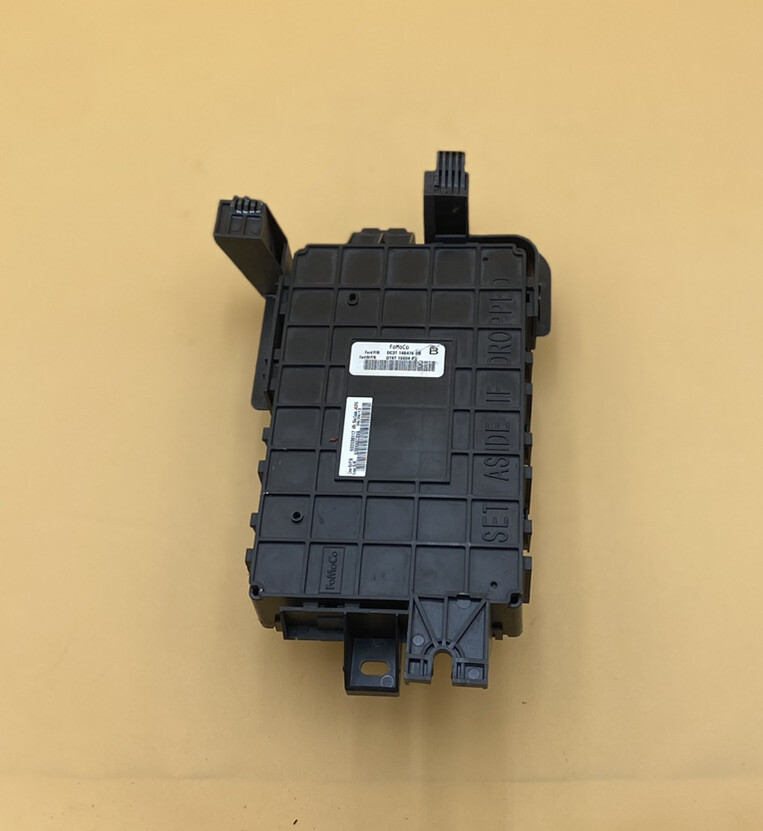 Ford Edge MKX Body Control Module Fuse Relay Junction Box 11-13 BC3T ...