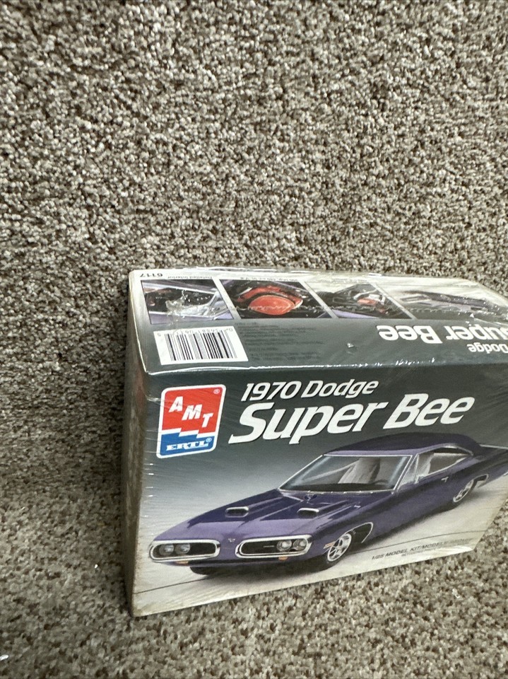 AMT ERTL 1970 Dodge Super Bee Muscle Car Model Kit 1:25 Vintage 1993 ...