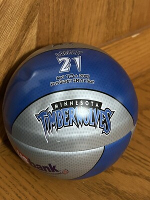 Minnesota Timberwolves Mini Basketball SGA Kevin Garnett April 13, 2005 ...