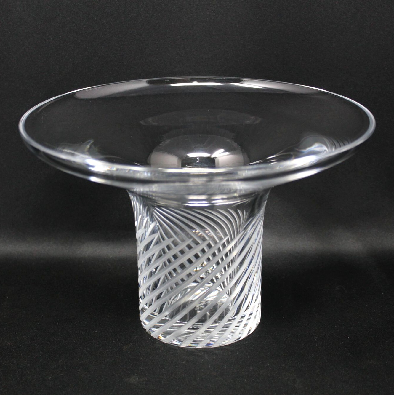 ATLANTIS CRYSTAL 9 1/2" WIDE HAND CUT VASE SIGNED GULOTTA | eBay