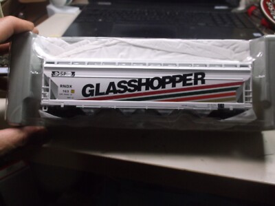 HO Four Bay Center Flow Hopper Car 163 GLASSHOPPER Athearns O/B | eBay