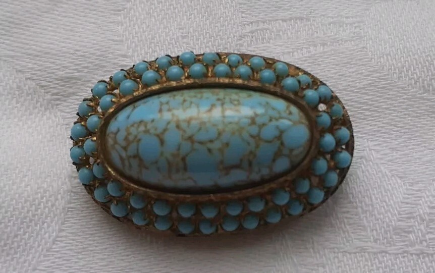 Turquoise & Gold Tone Vintage Brooch with Pin Fasteni… - Gem