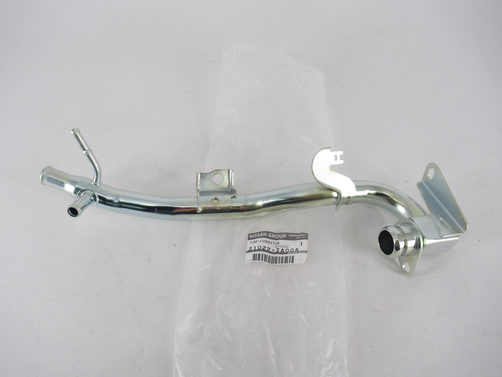 Genuine OEM Nissan 21022-JA00A Water Pipe Tube Connector 2007-2012 ...